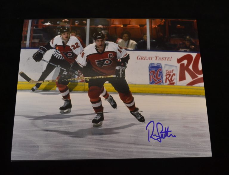 Philadelphia Flyers Ron Sutter Autographed Photo - Carls Cards ...