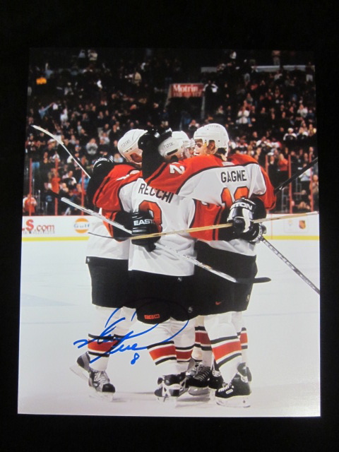 Philadelphia Flyers Mark Recchi Autographed Photo - Carls Cards ...