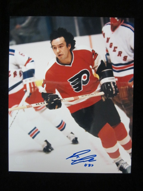 Philadelphia Flyers Reggie Leach Autographed Photo - Carls Cards ...