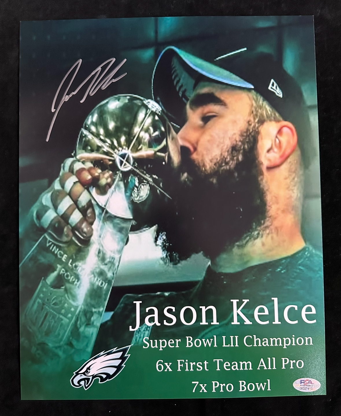 Philadelphia Eagles Jason Kelce Autographed 11 x 14 Photo - Carls Cards ...