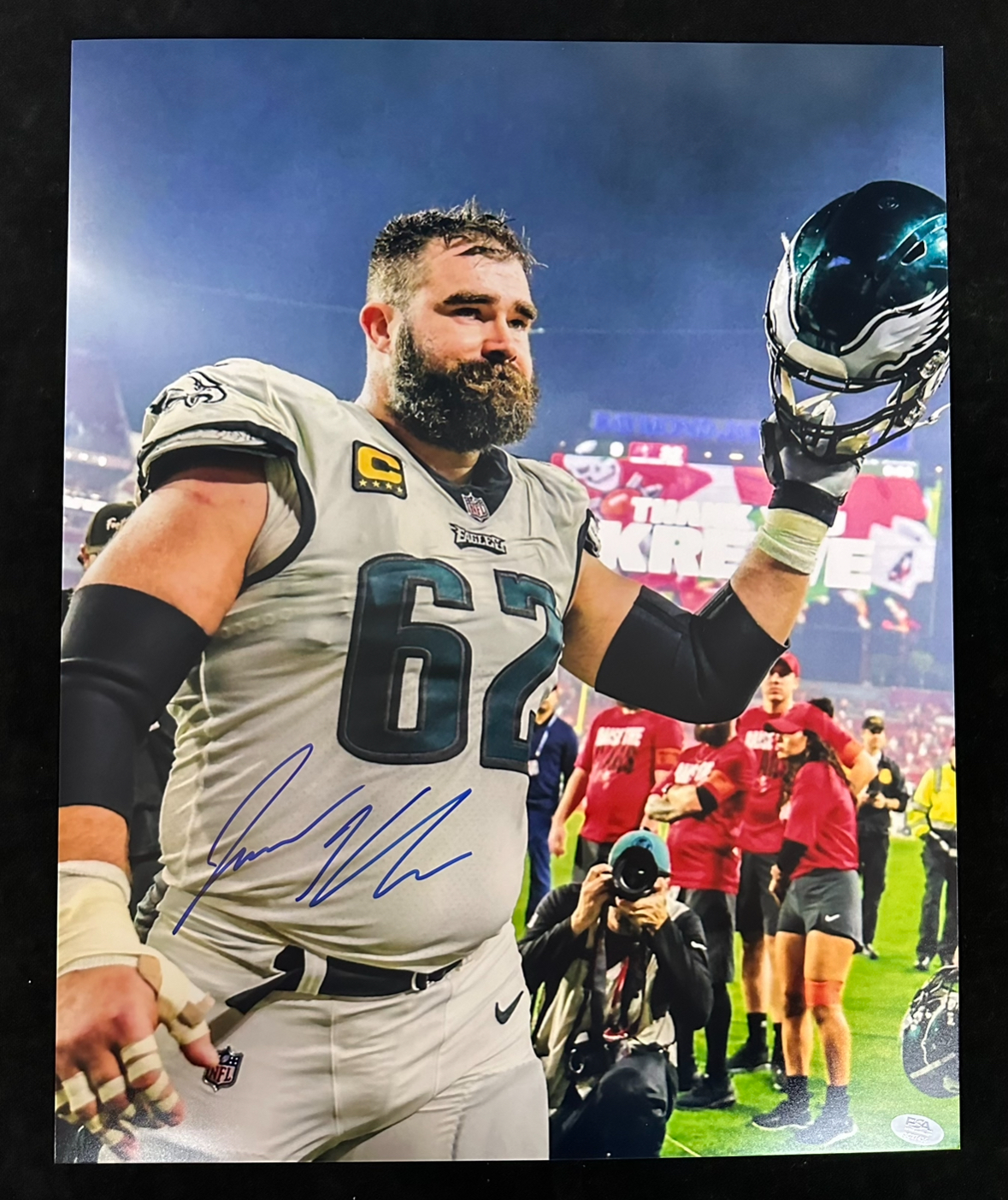 Philadelphia Eagles Jason Kelce Autographed 16 x 20 Photo - Carls Cards ...
